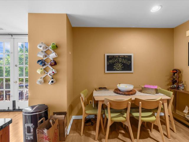 1901 Green Street # 9