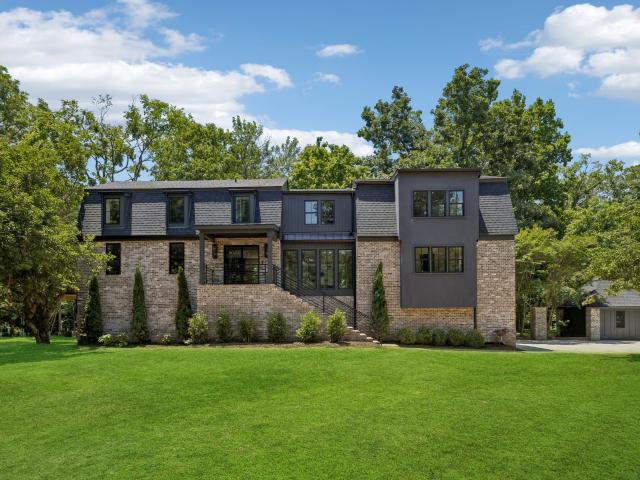 1901 Harpeth River Dr