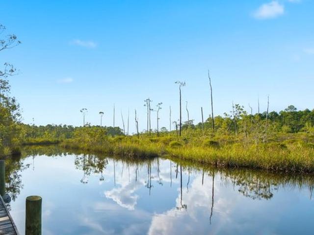 1901 Highway 65, Eastpoint, FL 32328