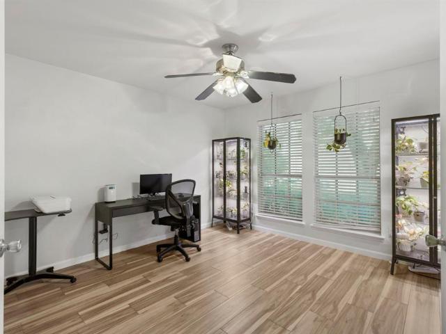 1901 Highland Oaks Drive