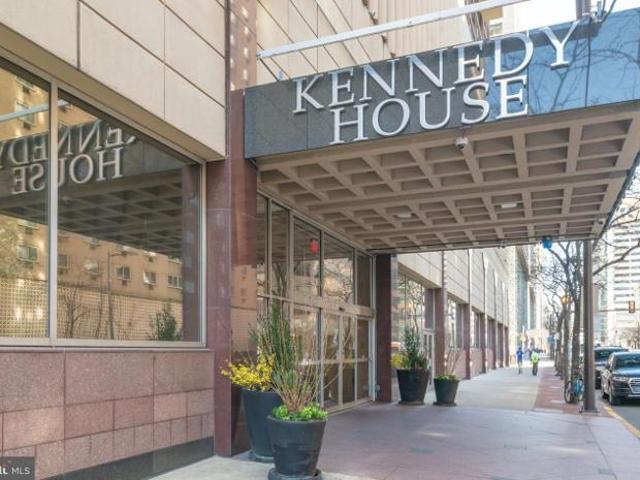 1901 John F Kennedy Blvd #2307, Philadelphia, PA 19103