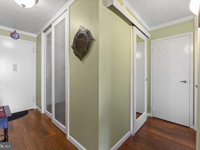 1901 John F Kennedy Boulevard # 924