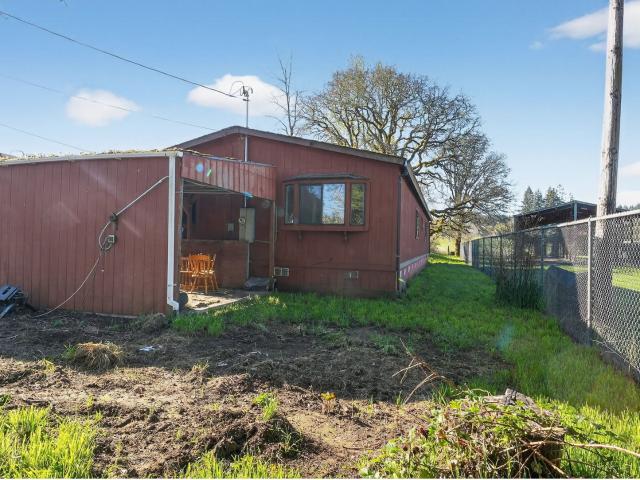 1901 kalmia st