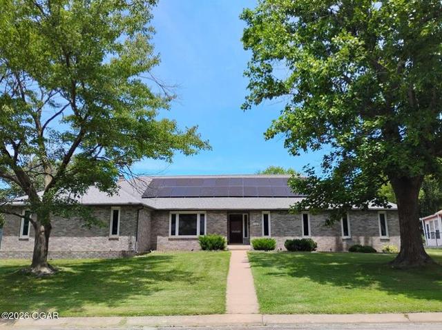 1901 Laura Ln, Joplin, MO 64801