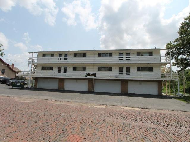 1901 Park Avenue 1 Bedroom Apartment for Rent at 1901 Park Ave, Omaha, NE 68105 Ford Birthsite