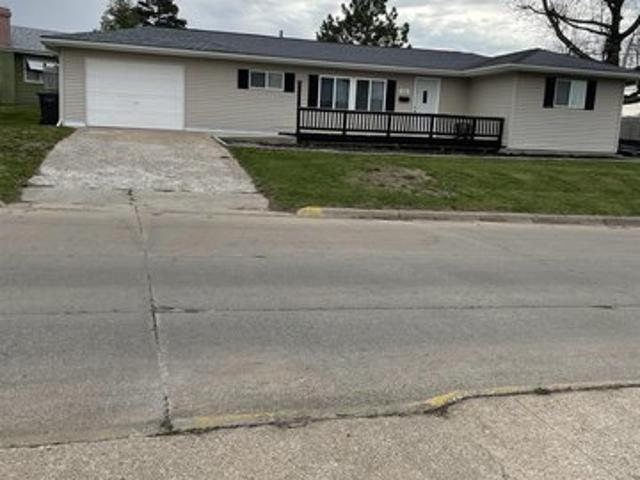 1901 Plank Rd, Keokuk, IA 52632