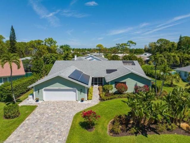 1901 Princess Ct, Naples, FL 34110