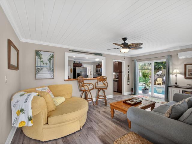 1901 Redbank Rd, North Palm Beach, FL 33408 | MLS #R11148 | Compass
