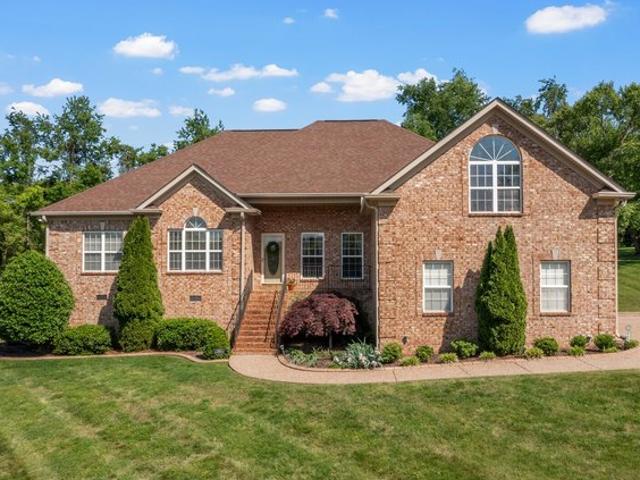 1901 Summer Lk, Mount Juliet, TN 37122