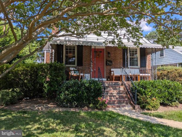 1901 Scroggins Road