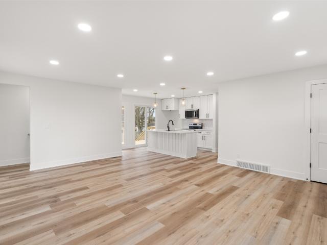 1901 W 4th Avenue