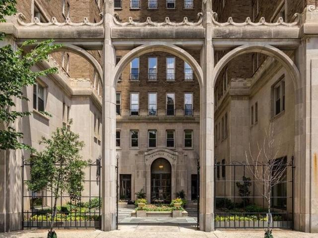1901 walnut street, 2e, philadelphia, pa 19103