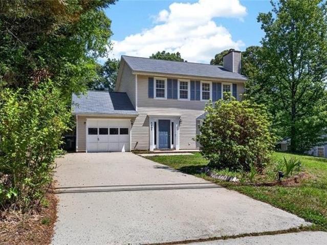 1901 Whites Mill Rd, High Point, NC 27265