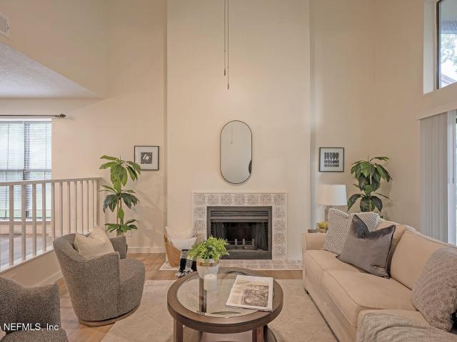 1901 Wood Hill Pl, Unit 1901, Jacksonville, FL 32256 | MLS #2155