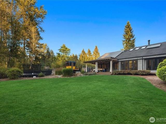 19020 NE 132nd St, Woodinville, WA 98077