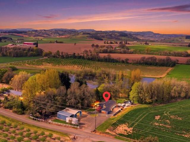 19020 SW Christensen Rd, McMinnville, OR 97128