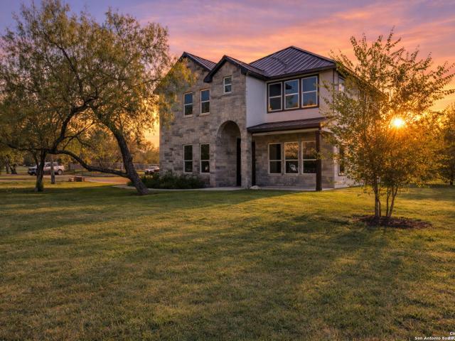 19026 County Road 5741, Castroville, TX 78009 | Compass