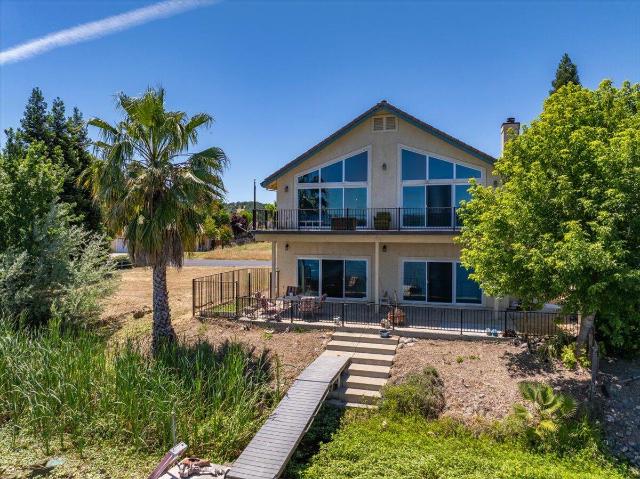 19028 Shoreline Drive
