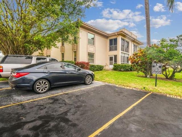 19029 US Hwy 19 N #4 5, Clearwater, FL 33764