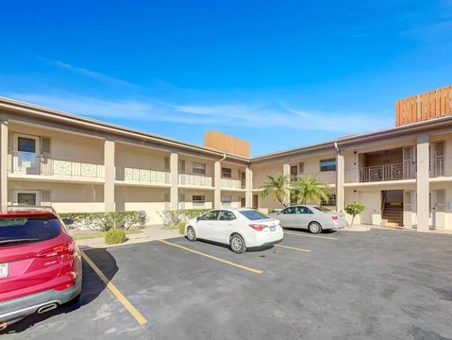 19029 US Hwy 19 N #6 3, Clearwater, FL 33764