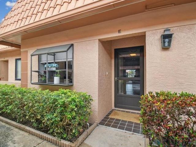 19029 US Hwy 19 N #35E, Clearwater, FL 33764