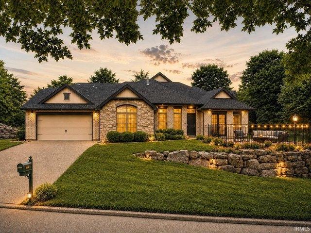 19029 Cambridge Village Dr, Evansville, IN 47725