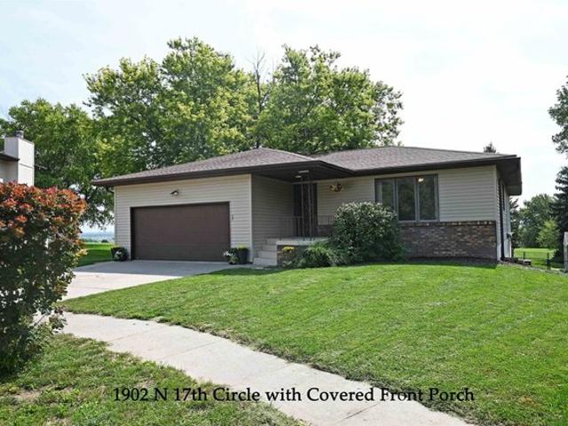 1902 N 17th Cir, Norfolk, NE 68701