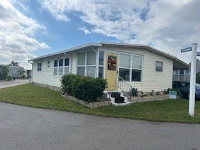 1902 Onaka Dr, Orlando, FL 32839