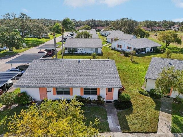 1902 Andover St Apt 198, Sun City Center, FL 33573