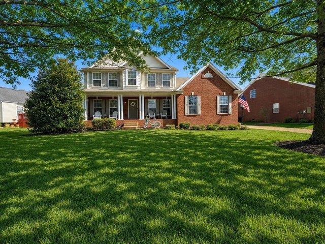 1902 Baileys Trace Dr, Spring Hill, TN 37174