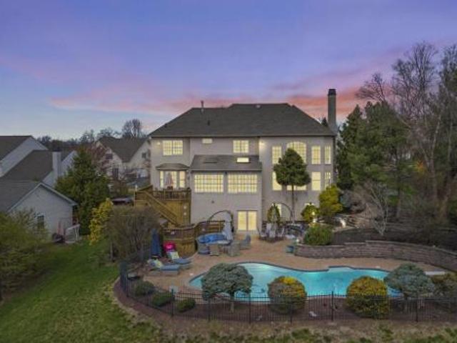 1902 Black Hawk Cir, Eagleville, PA 19403