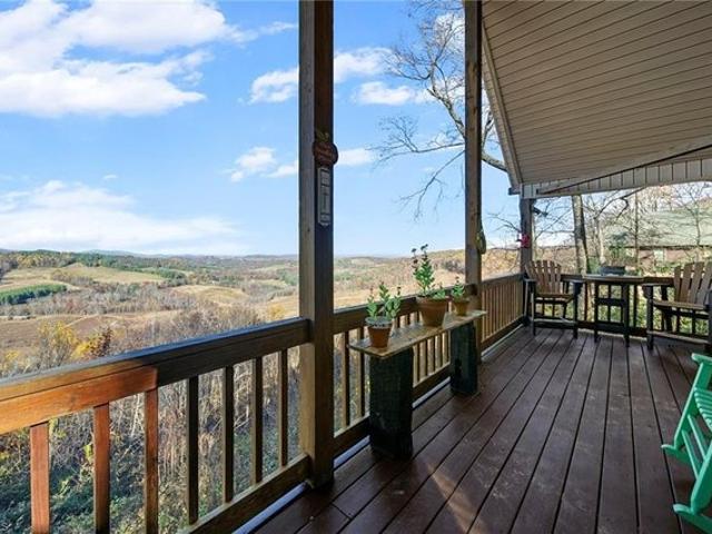 1902 Brown Rd, Sparta, NC 28675