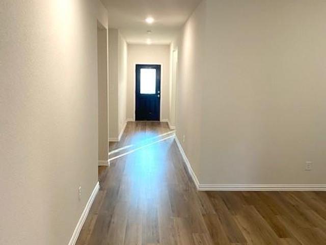 1902 Canyon Lane