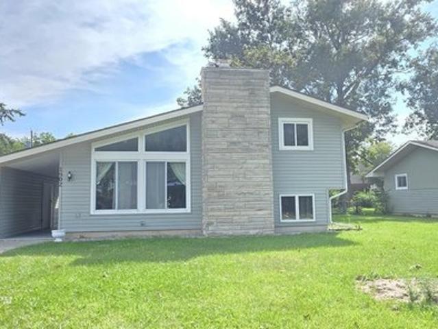 1902 Chantada Ln, Fort Wayne, IN 46816