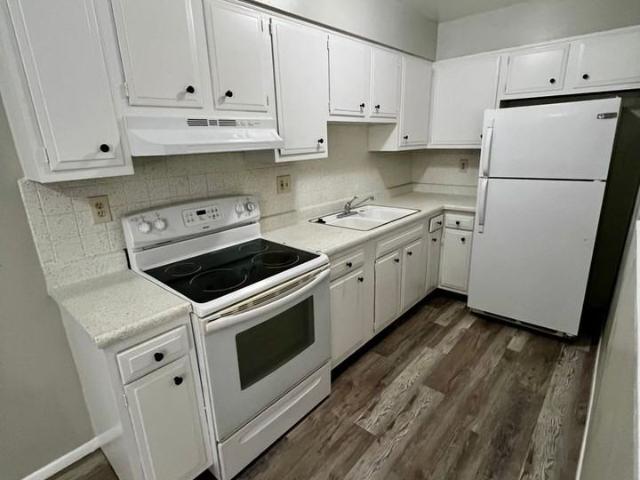 1902 Dublin Boulevard 2 Bedroom Apartment for Rent at 1902 Dublin Blvd, Colorado Springs, CO 80918 Pulpit Rock