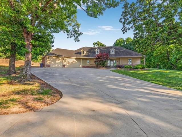 1902 E 370 Rd, Talala, OK 74080