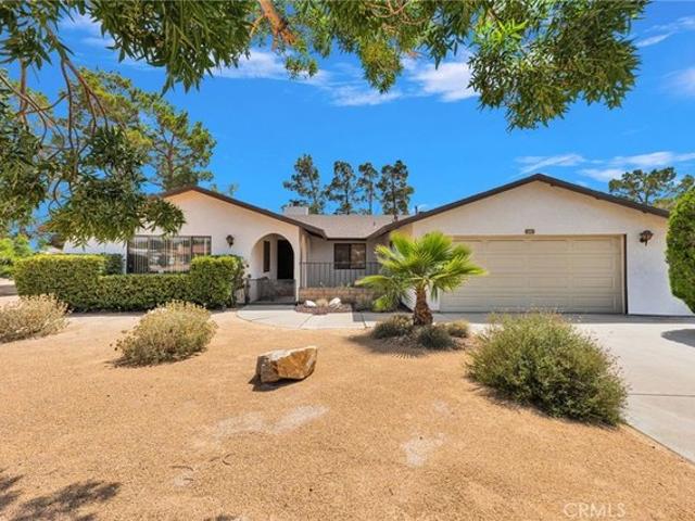 19031 Shoshonee Rd, Apple Valley, CA 92307