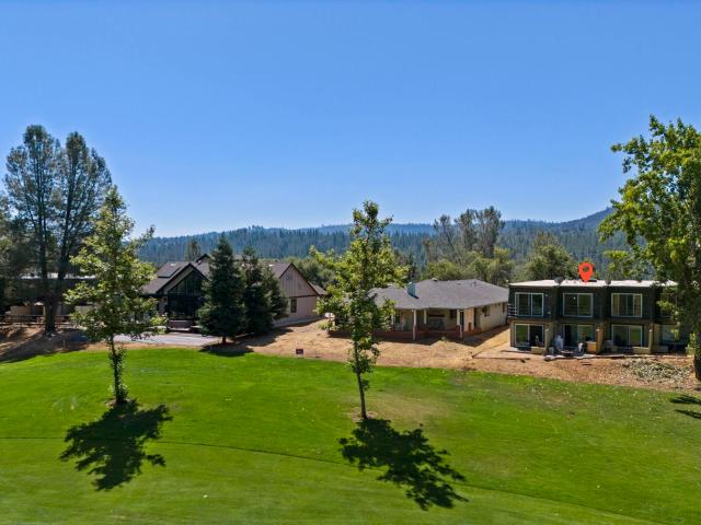 19032 Dyer Ct 12