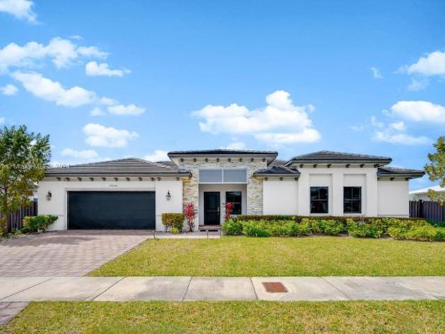 19034 SW 135th Ave, Miami, FL 33177
