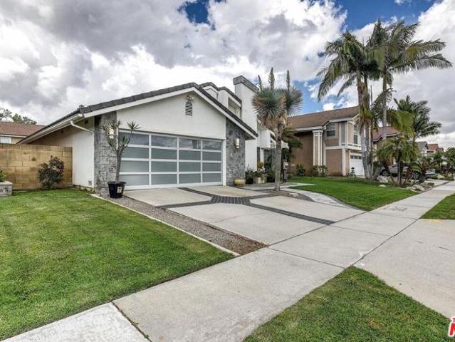 19035 Vickie Ave, Cerritos, CA 90703
