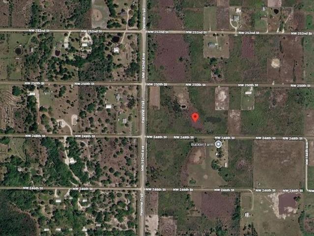 19035 NW 248th St, Okeechobee, FL 34972