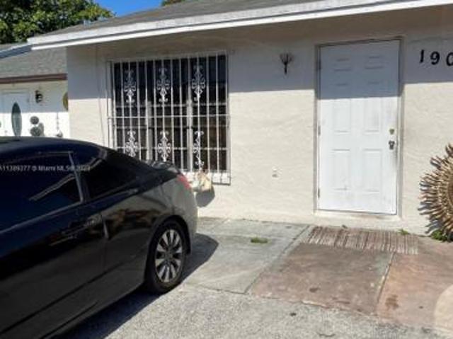 19036 46th Ave NW, Miami Gardens, FL 33055