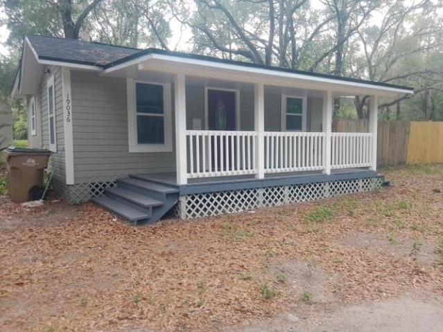 19036 Ravenswood Rd, Altoona, FL 32702