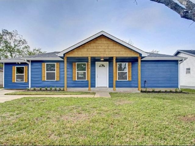 19038 County Road 669D Unit C669D, Alvin, TX 77511