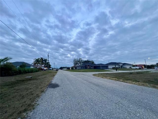 1903 NE 10th Ave, Cape Coral, FL 33909 | MLS #C7522