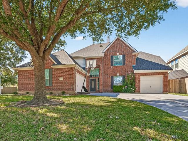 1903 Amber Trail Ln, Richmond, TX 77469