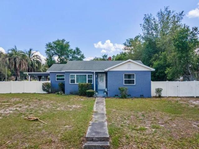 1903 Butler St, Leesburg, FL 34748
