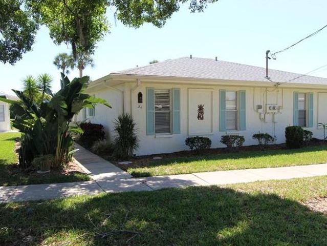 1903 Canterbury Ln #B24, Sun City Center, FL 33573
