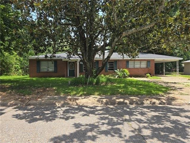 1903 Clover Ln, Alexandria, LA 71301