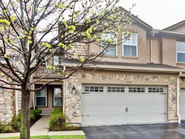 1903 Crenshaw Cir, Vernon Hills, IL 60061